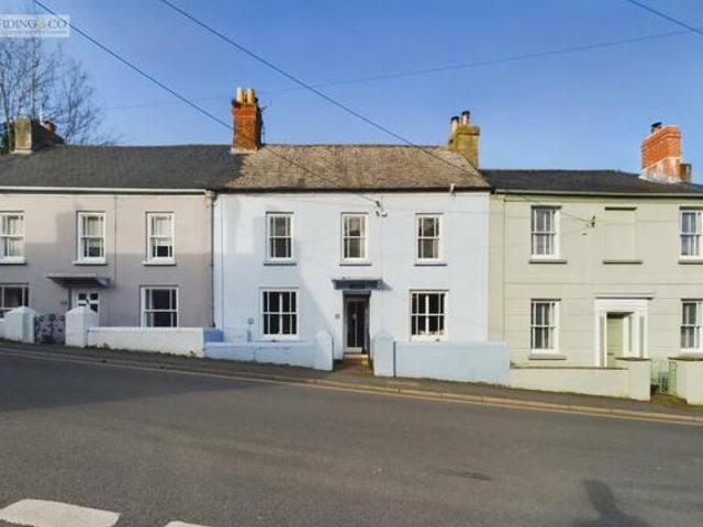 4 Bedroom Terraced House For Sale In Appledore