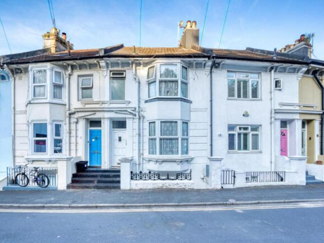 4 bedroom terraced house for sale in Argyle Road, Brighton, BN1