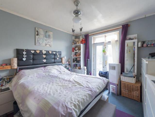 4 bedroom terraced house for sale in Atherley Road, Southampton, SO15