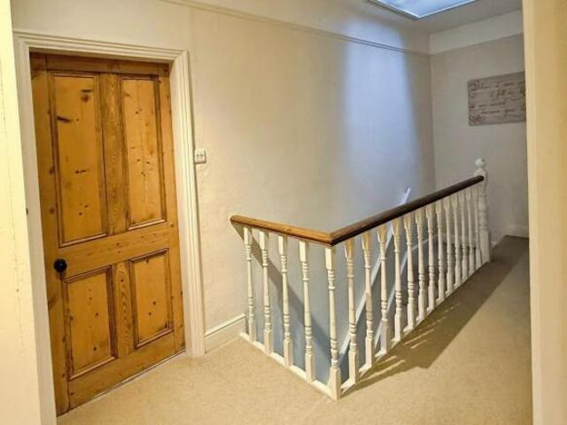 4 bedroom terraced house for sale in Aylestone Road, Leicester, LE2