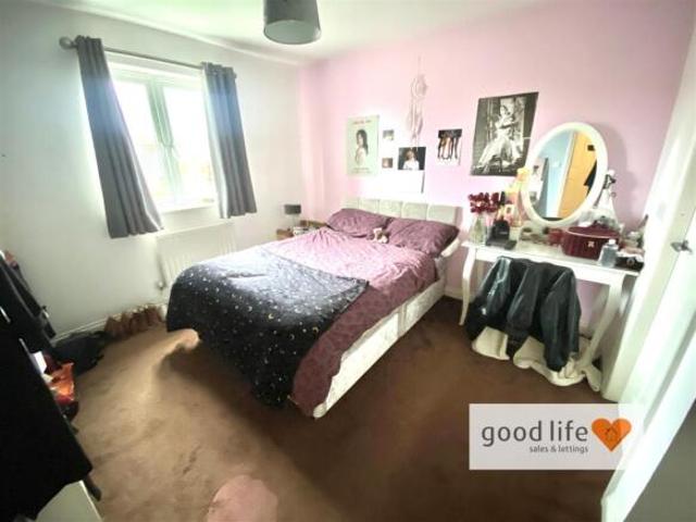 4 bedroom terraced house for sale in Aylesford Mews, Hillview, Sunderland, SR2