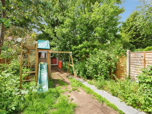 4 bedroom terraced house for sale in Balfour Crescent, Wolverhampton, WV6