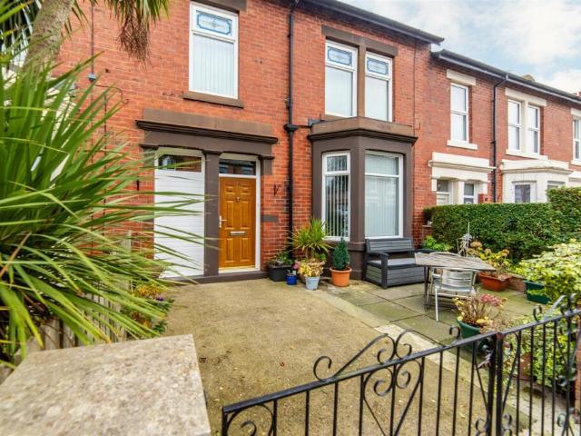 4 bedroom terraced house for sale in Beaumont Terrace, Gosforth, Newcastle Upon Tyne, NE3