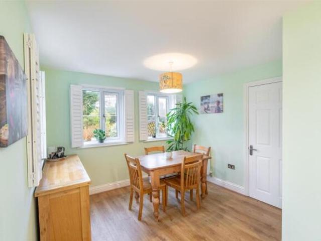 4 bedroom terraced house for sale in Beckside, Aberford, Leeds, LS25