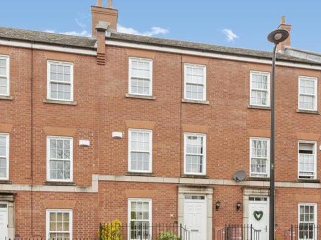 4 Bedroom Terraced House For Sale In Birstall, Leicester
