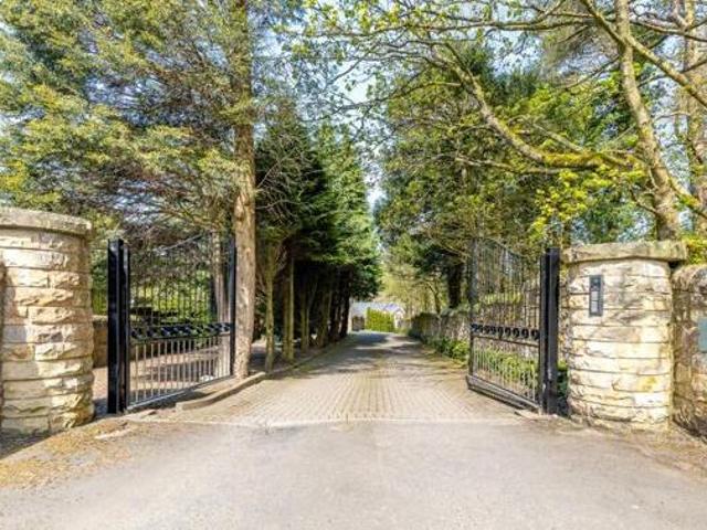 4 Bedroom Terraced House For Sale In Blantyre, Glasgow