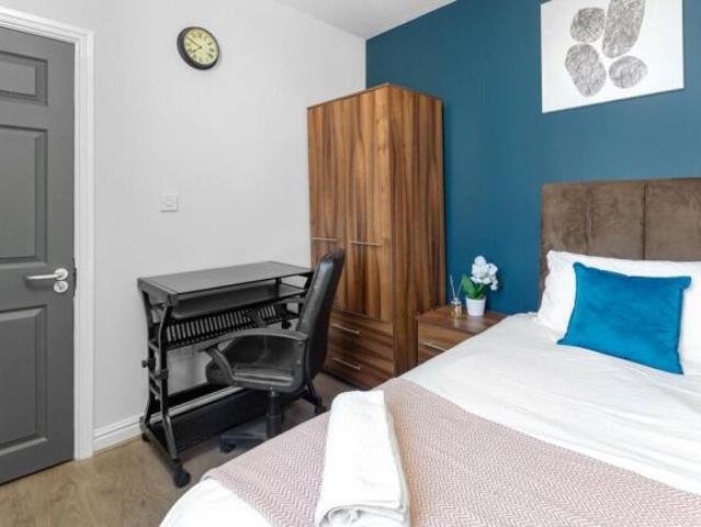 4 bedroom terraced house for sale in Bradfield Street, Liverpool, Merseyside, L7
