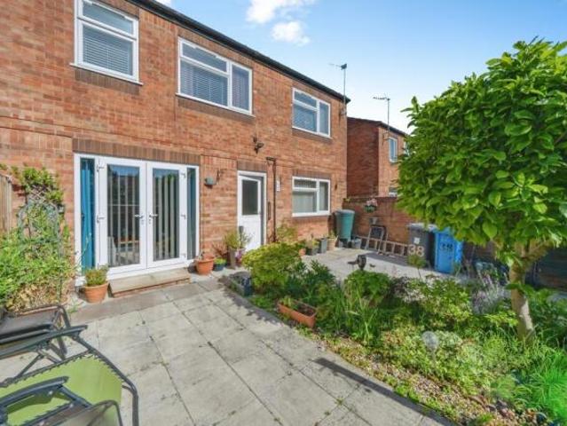 4 bedroom terraced house for sale in Bramhall Street, Warrington, Cheshire, WA5
