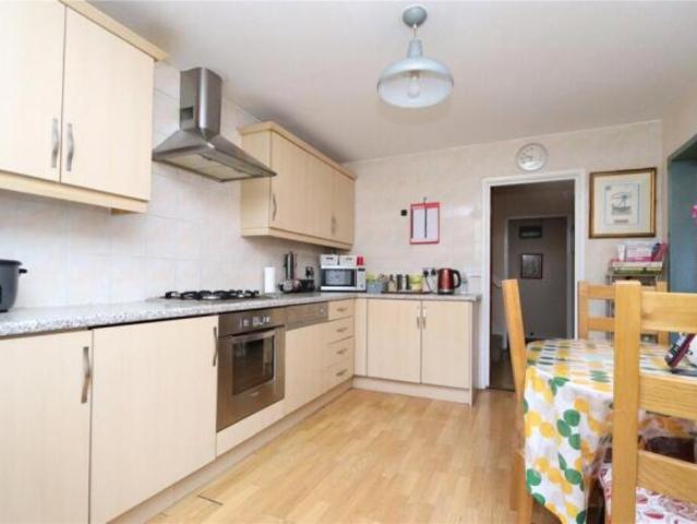 4 bedroom terraced house for sale in Bridgeford Court, Oldbrook, MK6
