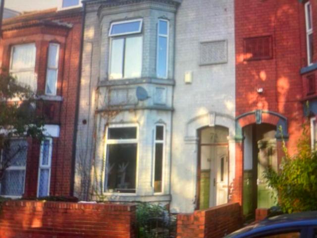 4 bedroom terraced house for sale in Broxholme Lane, Doncaster, South Yorkshire, DN1