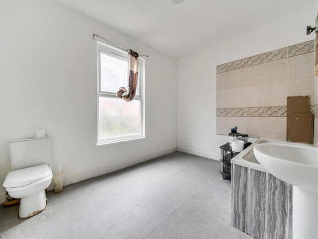 4 bedroom terraced house for sale in Burngreave Street, Sheffield, S3