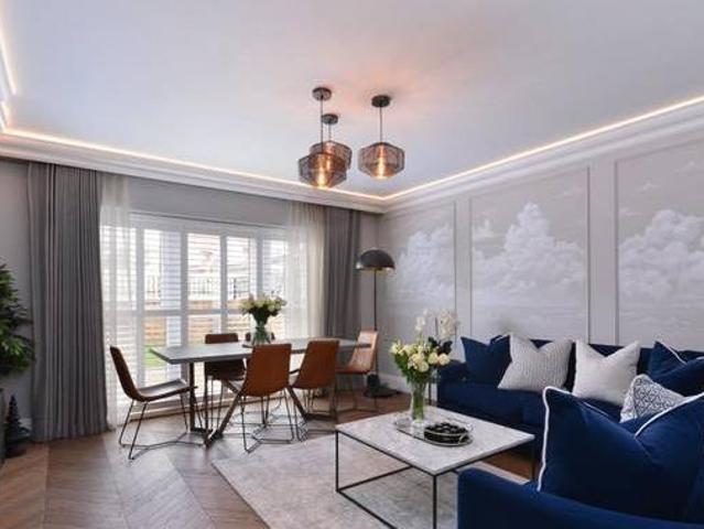 4 bedroom terraced house for sale in Godalming Surrey GU7
