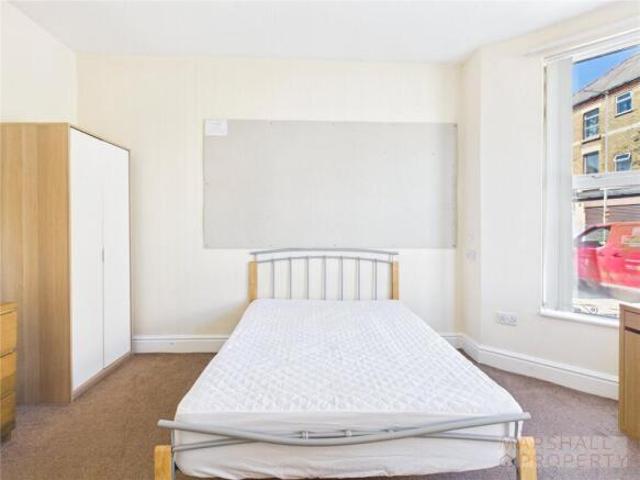 4 bedroom terraced house for sale in Gainsborough Road, Liverpool, L15