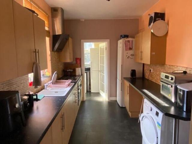 4 bedroom terraced house for sale in Glasgow Street, St James, NN5 5BL, NN5