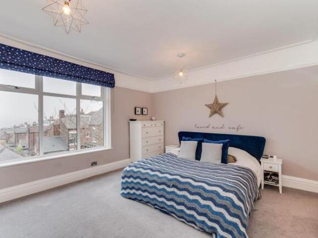 4 bedroom terraced house for sale in Glenalmond Road, Ecclesall, S11