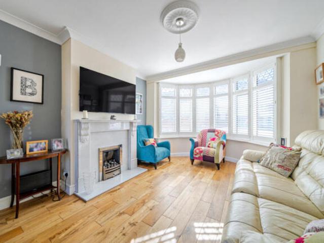 4 bedroom terraced house for sale in Greenway, Chislehurst, Kent, BR7