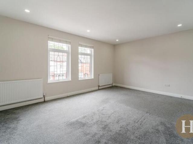 4 bedroom terraced house for sale in Grosvenor Road, Harborne, B17