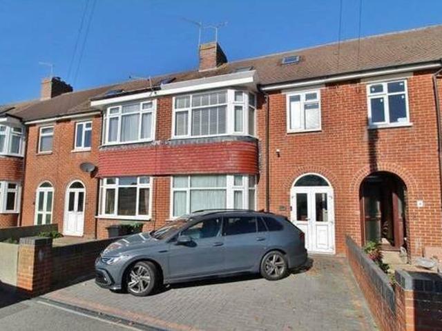 4 bedroom terraced house for sale in Grove Road Drayton PO6