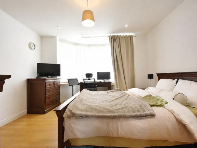 4 bedroom terraced house for sale in Dane Road, Coventry, CV2