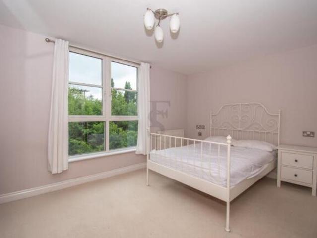 4 bedroom terraced house for sale in Darnall Road, Leicester, LE2