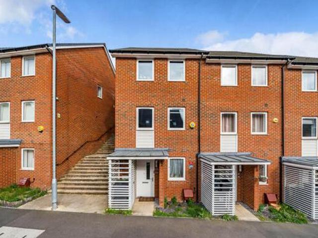 4 Bedroom Terraced House For Sale In Dartford