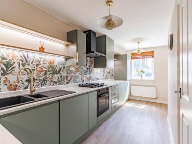4 bedroom terraced house for sale in Dr Torrens Way, New Costessey, NR5