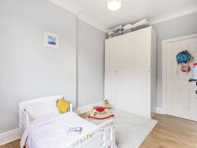 4 bedroom terraced house for sale in Dragon Parade, Harrogate, HG1