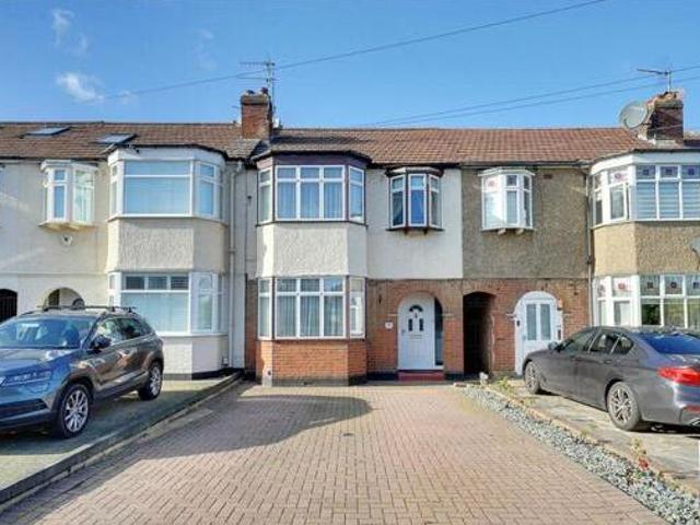 4 Bedroom Terraced House For Sale In Enfield