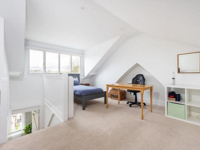 4 bedroom terraced house for sale in Eastgate Street, Winchester, SO23