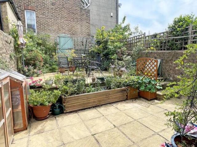 4 bedroom terraced house for sale in Edburton Avenue BN1