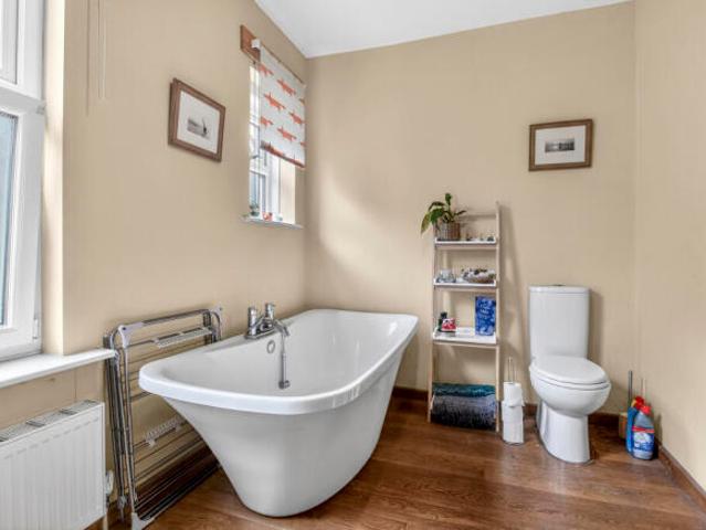 4 bedroom terraced house for sale in Edgedale Road, Sheffield, S7