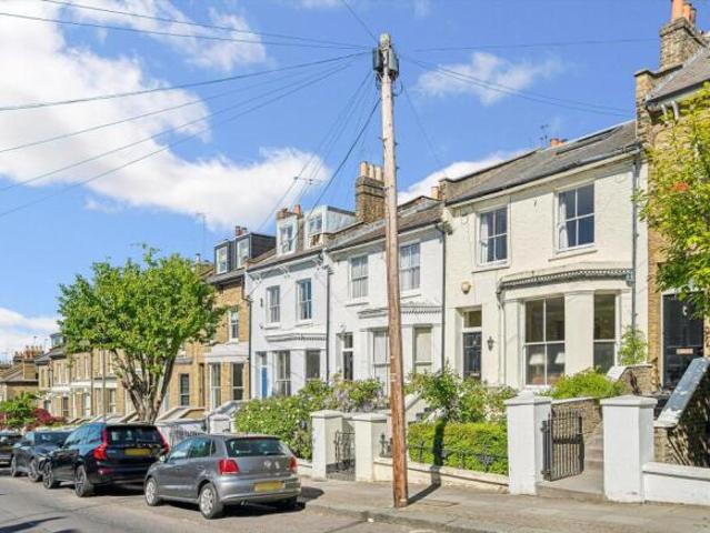 4 bedroom terraced house for sale in Eland Road, London, SW11