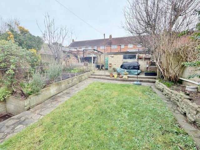 4 bedroom terraced house for sale in Elkstone Road, Paulsgrove, PO6