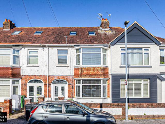 4 bedroom terraced house for sale in Elmwood Road, Portsmouth, PO2