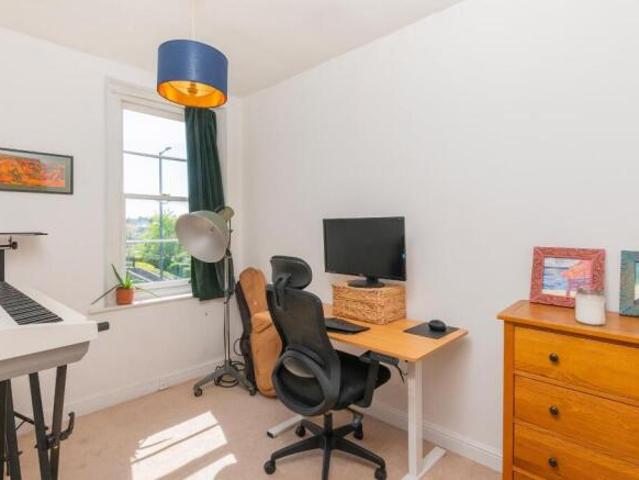 4 bedroom terraced house for sale in Fishponds Road, Eastville, BS5