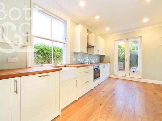 4 bedroom terraced house for sale in Freshfield Road, Brighton, BN2