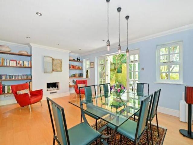 4 bedroom house for sale in Knox Street, London, W1H