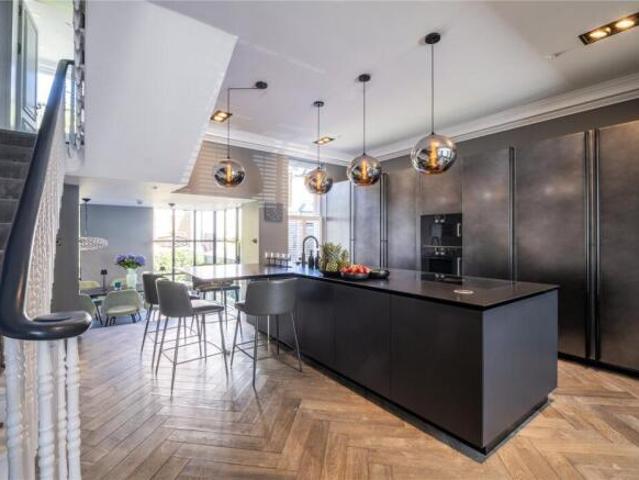 4 bedroom terraced house for sale in Kemplay Road, Hampstead, London, NW3