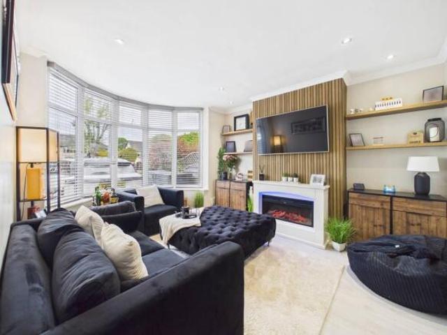 4 bedroom terraced house for sale in Kingston Road, Willerby, Hull, HU10 6ND, HU10
