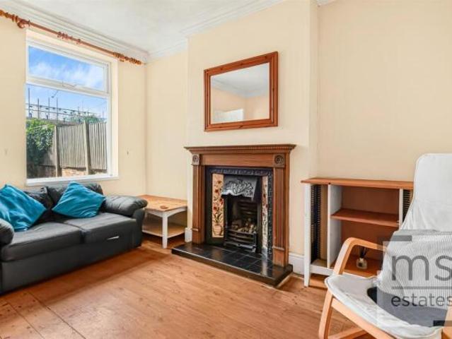4 bedroom terraced house for sale in HMO, LENTON, Cycle Road, Nottingham, NG7