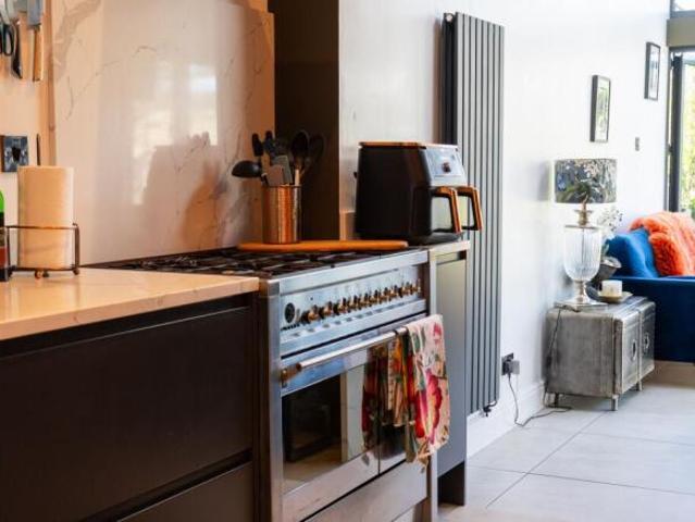 4 bedroom terraced house for sale in Holbrook Road, South Knighton, LE2