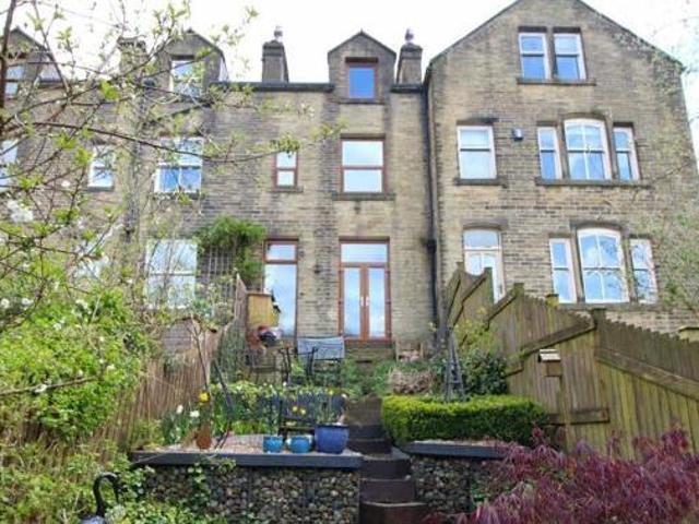 4 Bedroom Terraced House For Sale In Haworth, Keighley