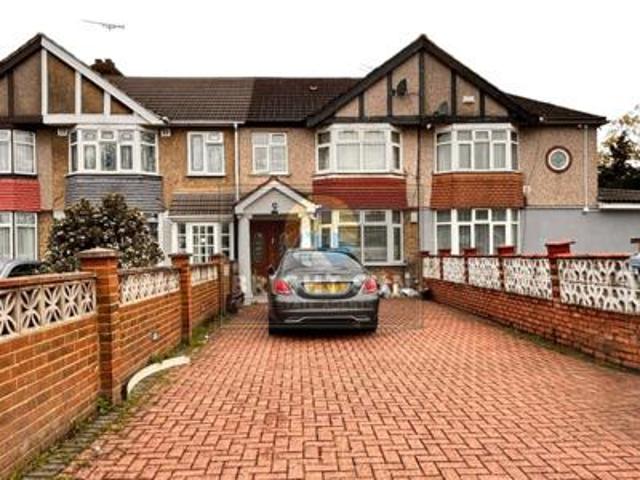 4 Bedroom Terraced House For Sale In Hayes