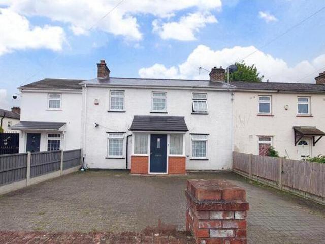 4 Bedroom Terraced House For Sale In Hayes, Greater London