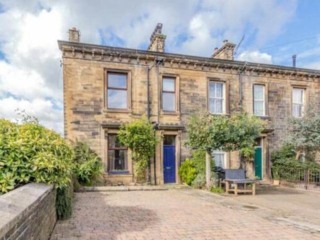 4 Bedroom Terraced House For Sale In Halifax, West Yorkshire