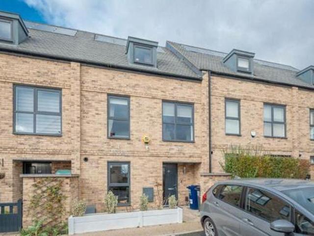 4 Bedroom Terraced House For Sale In Harrow