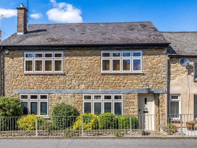 4 Bedroom Terraced House For Sale In Hartwell