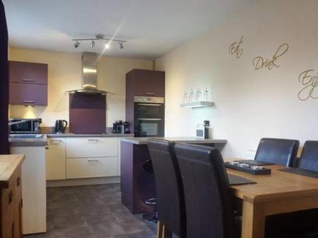 4 bedroom terraced house for sale in Hill Close Walgrave NN6 NN6