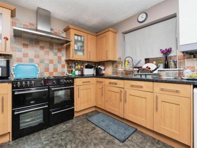 4 bedroom terraced house for sale in Hillside Street, Totterdown, Bristol, BS4