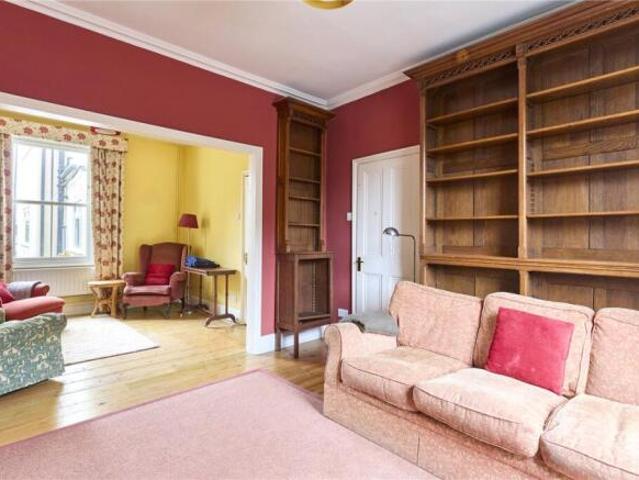 4 bedroom terraced house for sale in Histon Road, Cambridge, CB4